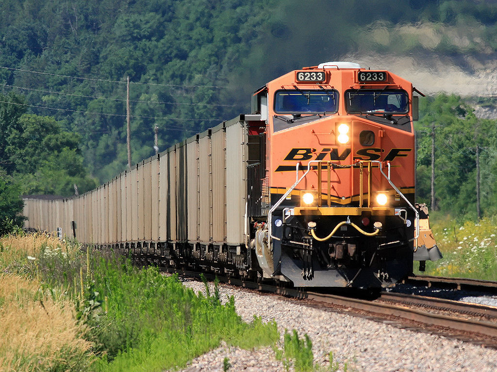 BNSF 6233